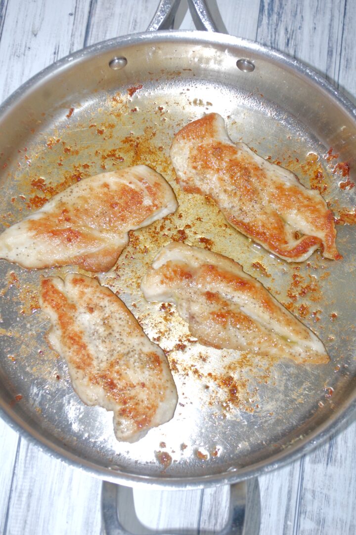 Lemon Garlic Chicken in a White Wine Sauce - HOORAH to Health